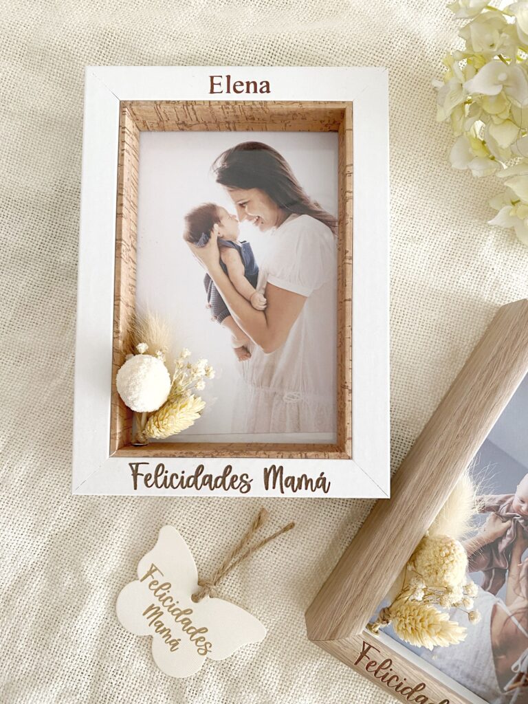 Marco de fotos personalizado - Isi y Ro | Regalos personalizados ...