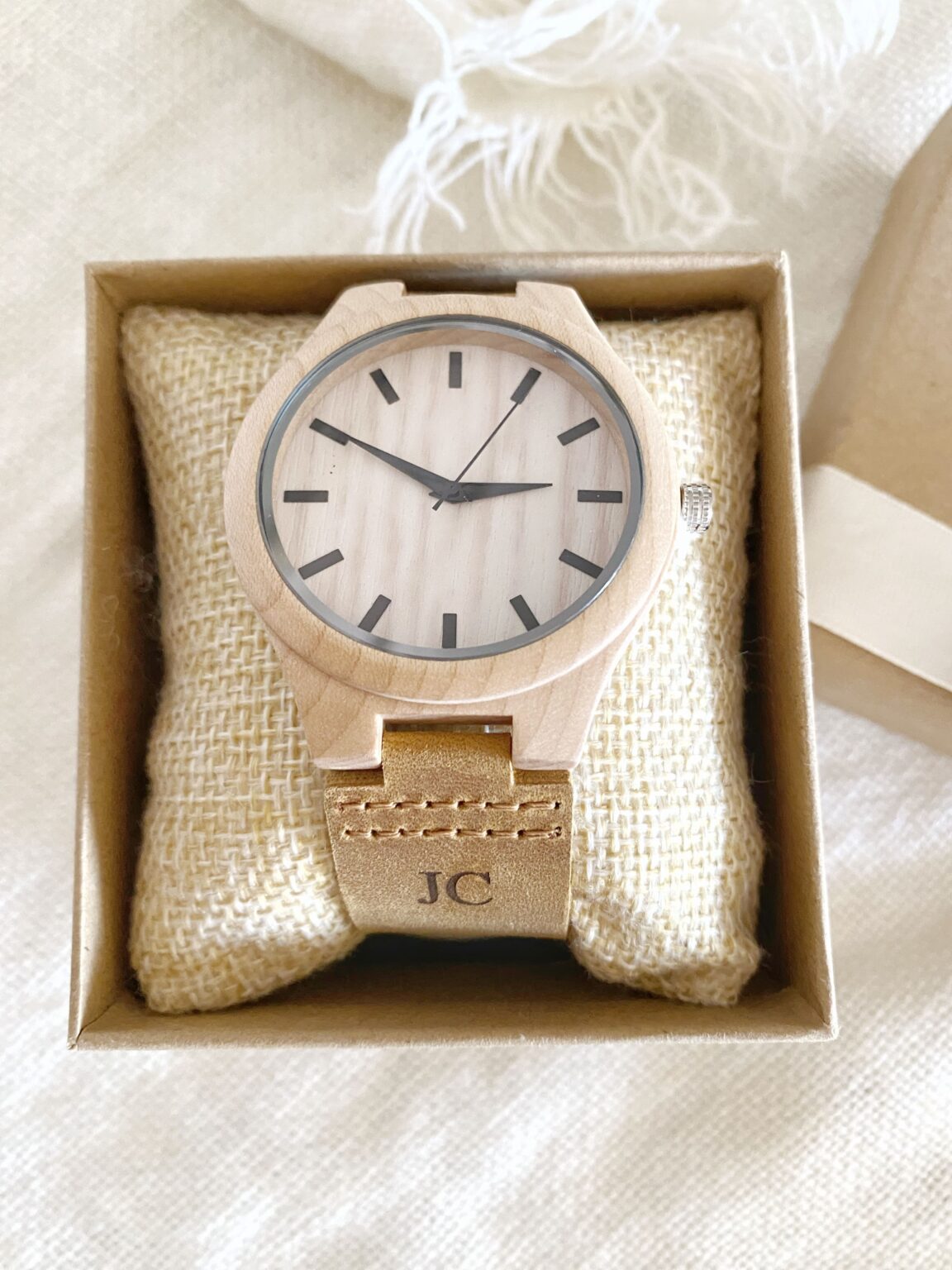 Reloj personalizado "Wood" - Isi y Ro | Regalos personalizados ...